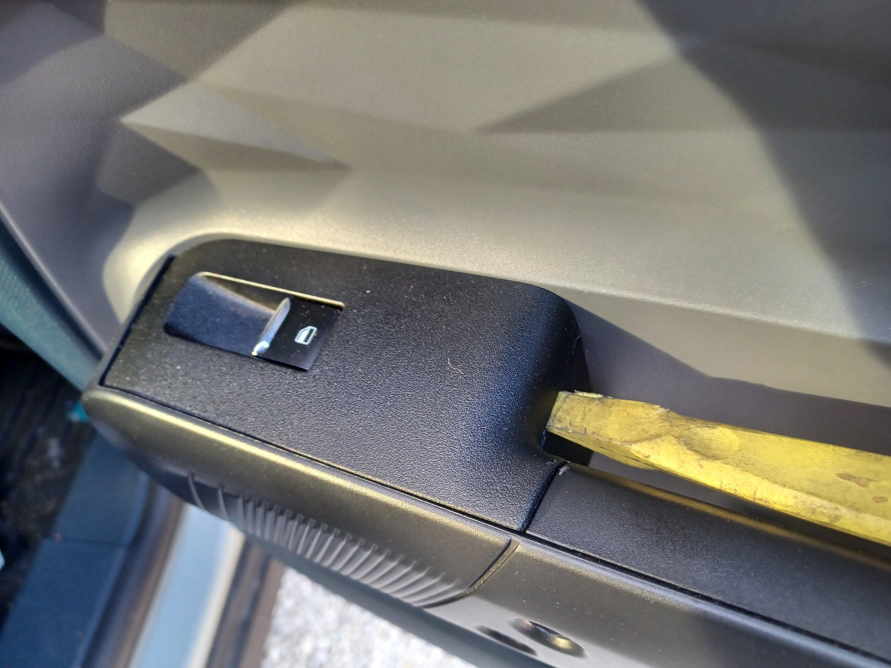 Right Rear window stuck down? Quick Fix! | MaverickTruckClub - 2022 ...