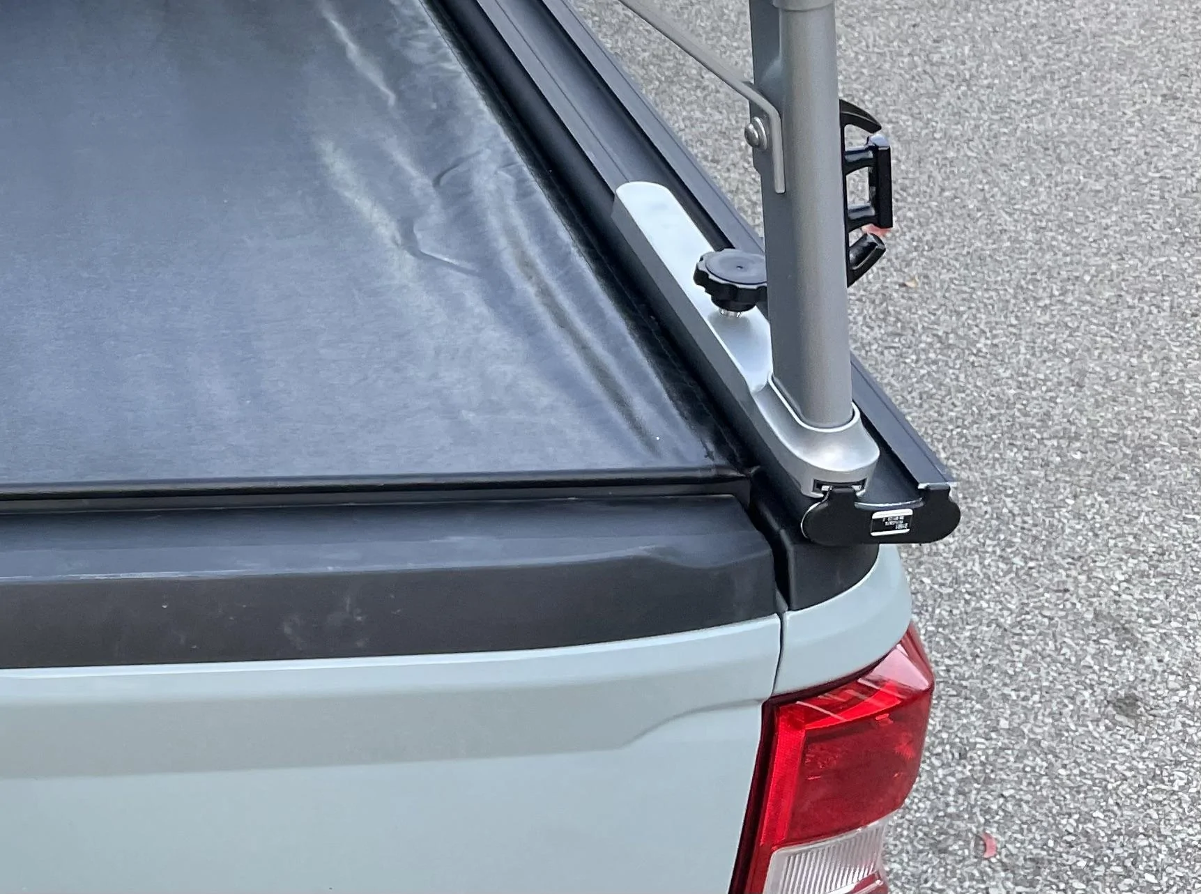 'Hacked' Thule TracRac SR for Maverick (with cantilever ...