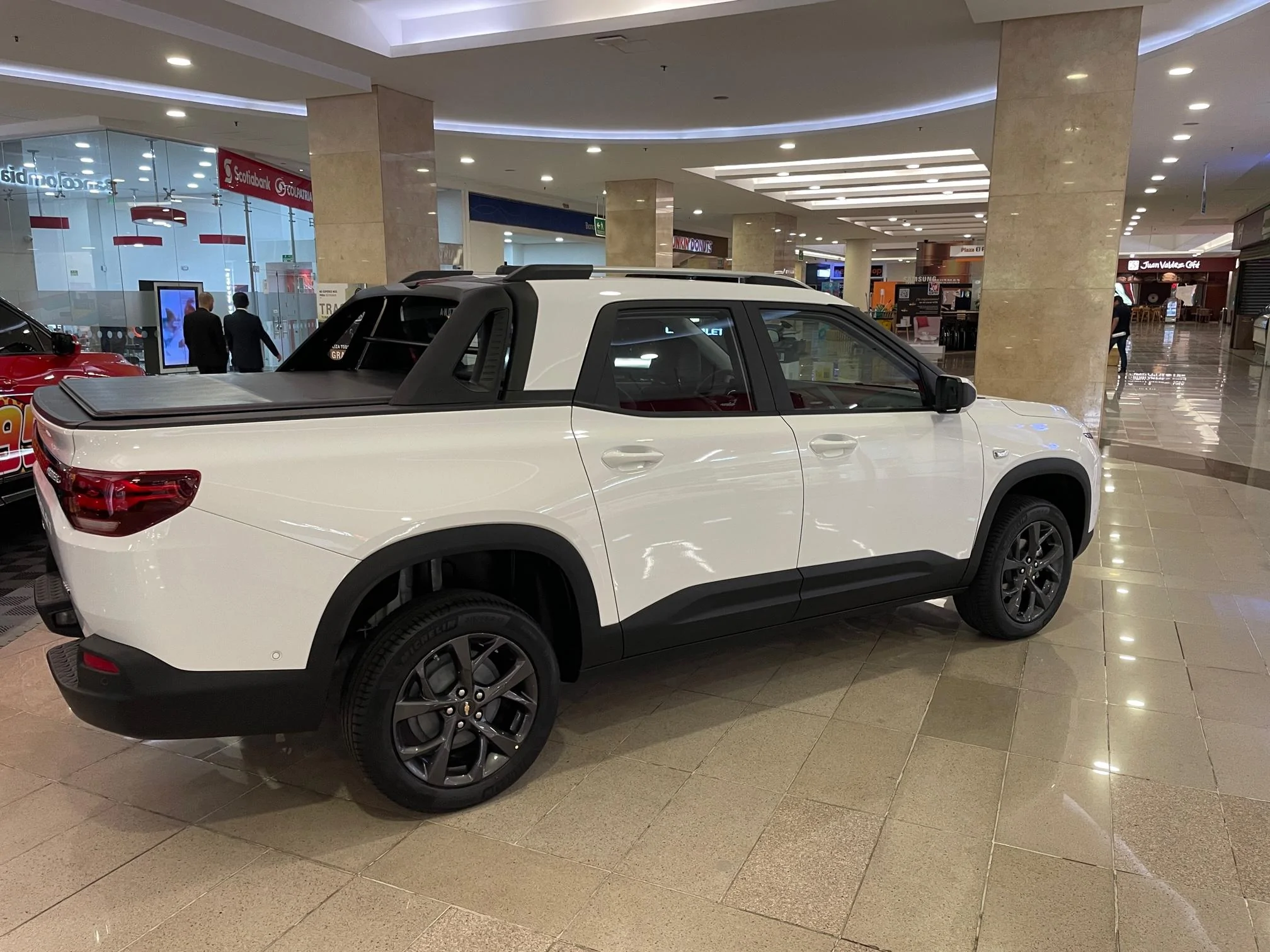 No Mavericks in Medellin, Colombia | MaverickTruckClub - 2022+ Ford ...