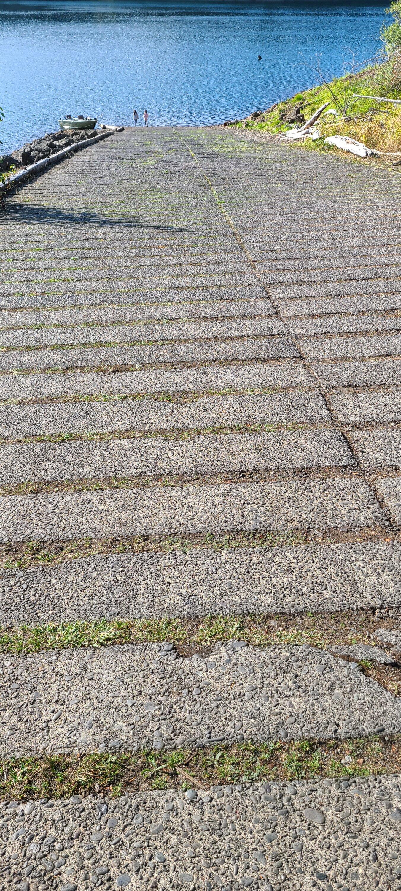 What tires should I get, for better traction at boat ramp ...