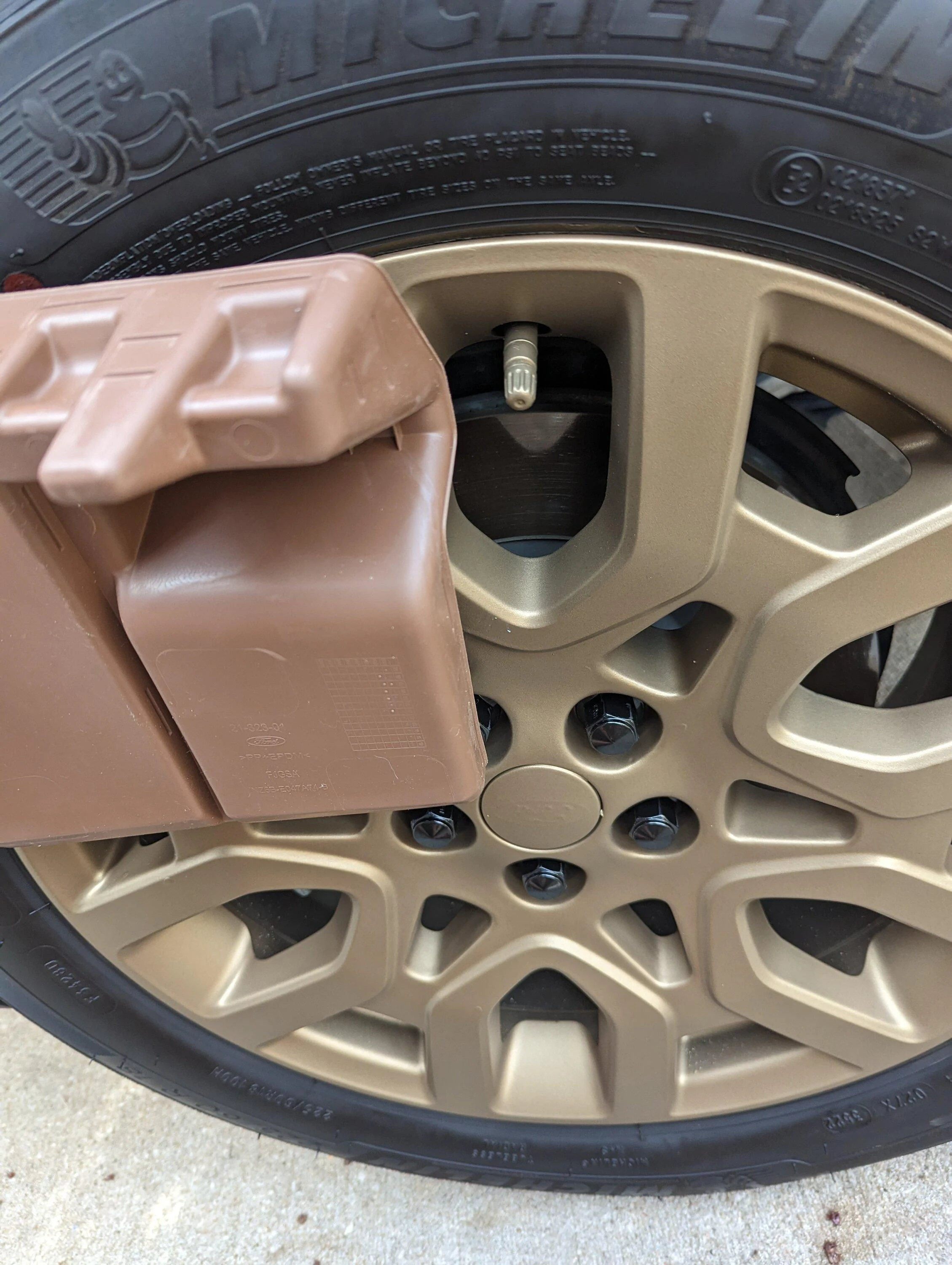 Changed the color of my steelies (to brass monkey w/ black center cap ...