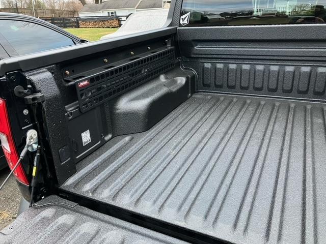 2022 Ford Maverick XL EcoBoost AWD Shadow Black Build ...