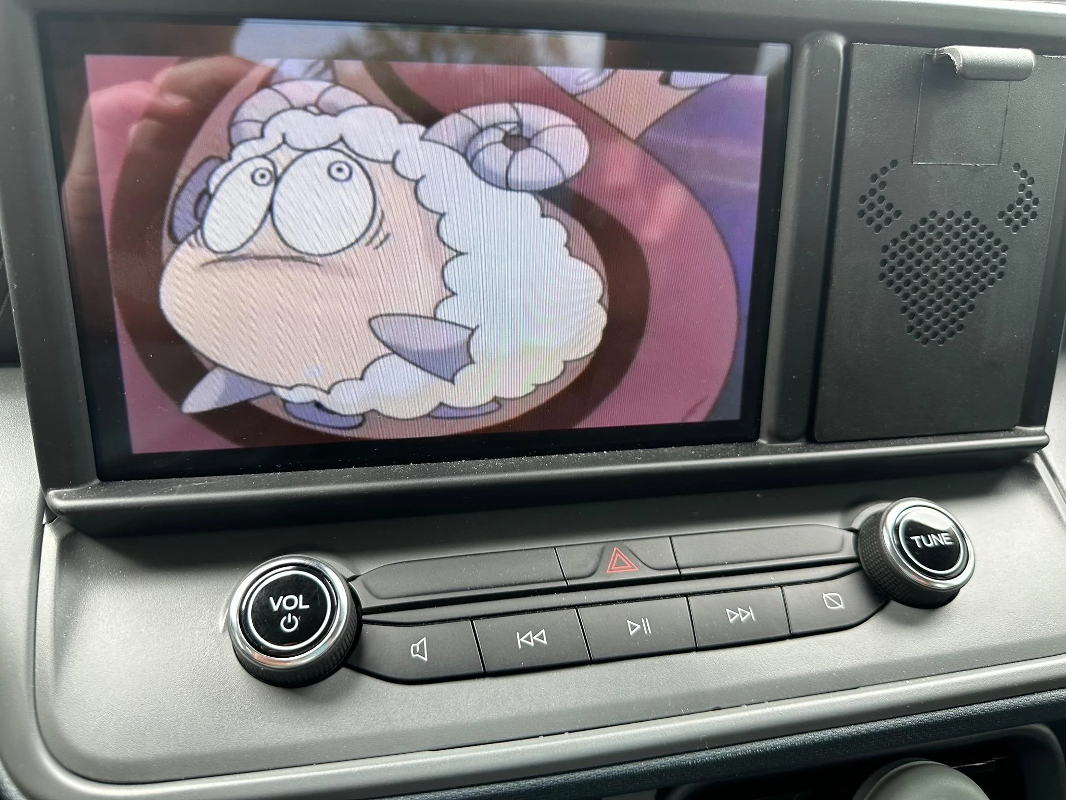 How-to: Play VIDEO / MOVIES on your Maverick Radio Display Screen using ...