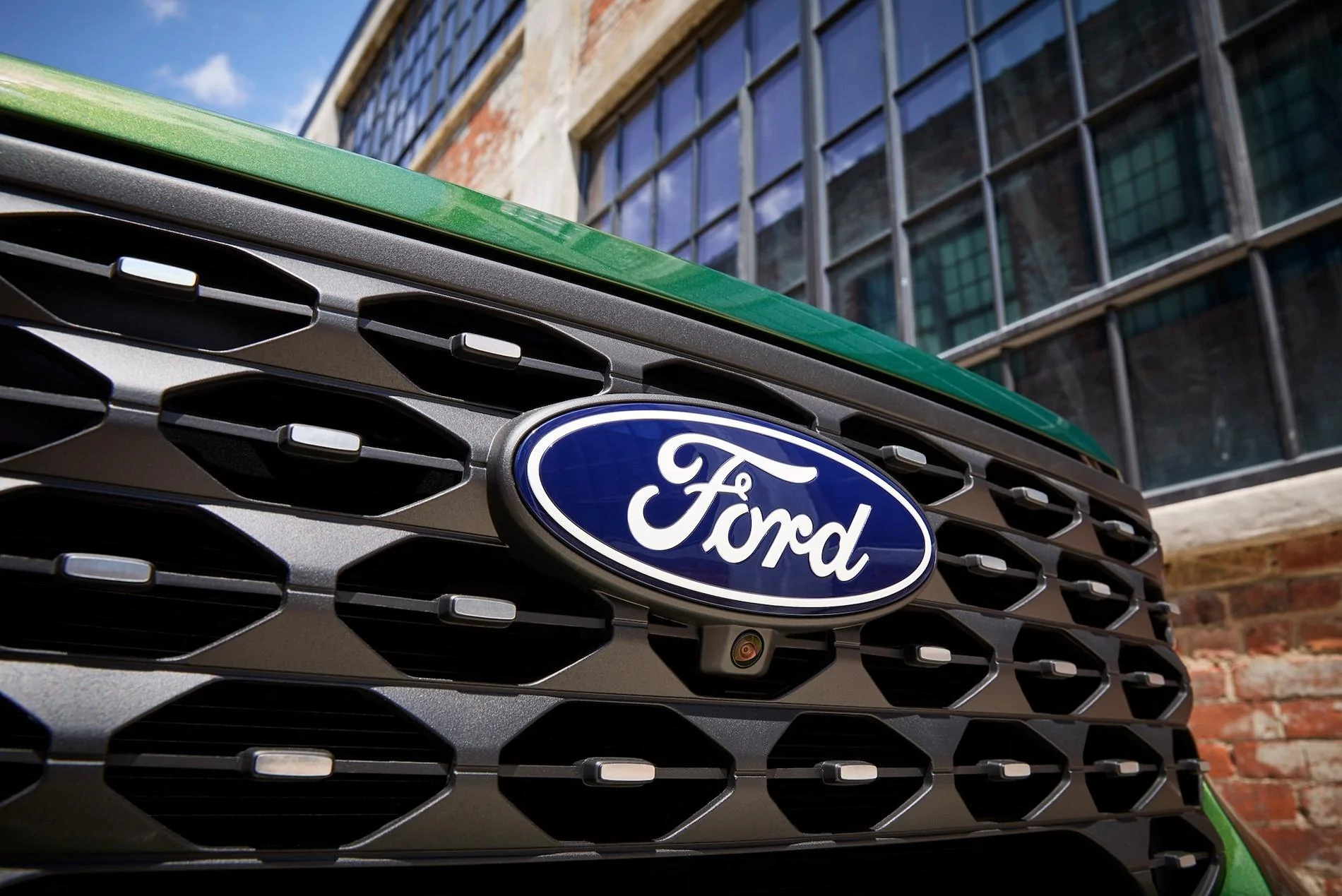 🚨 2025 Maverick Debut! Pricing, Tech Specs, Order Guide, Wallpaper ...