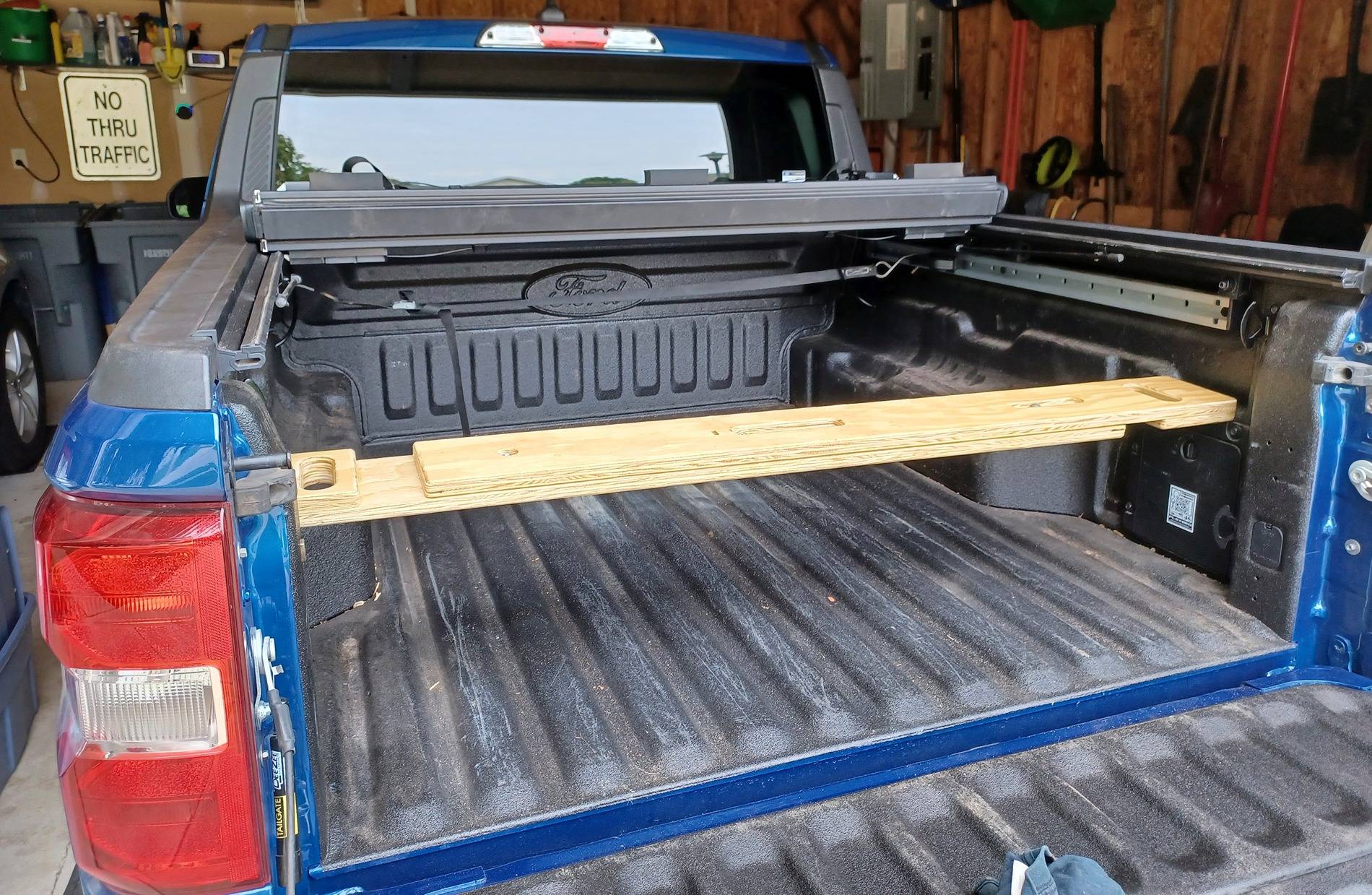 Spring-Loaded Flex Bed Divider | MaverickTruckClub - 2022+ Ford ...
