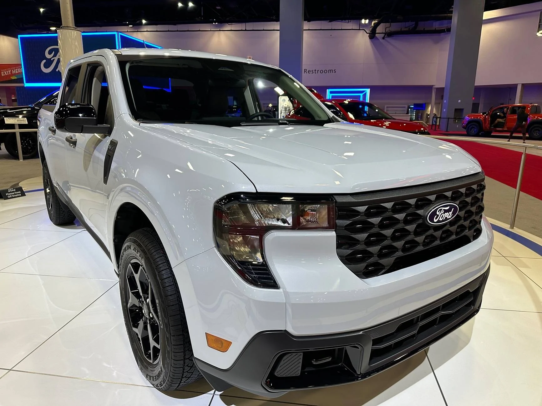 SPACE WHITE Maverick Photos Thread | MaverickTruckClub - 2022+ Ford ...