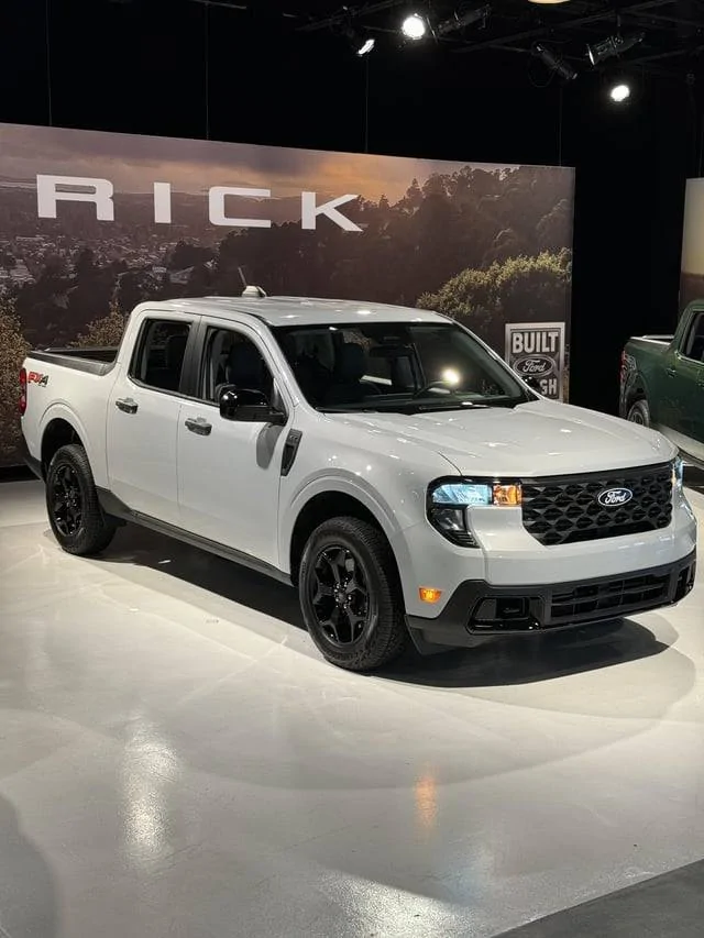 SPACE WHITE Maverick Photos Thread | MaverickTruckClub - 2022+ Ford ...