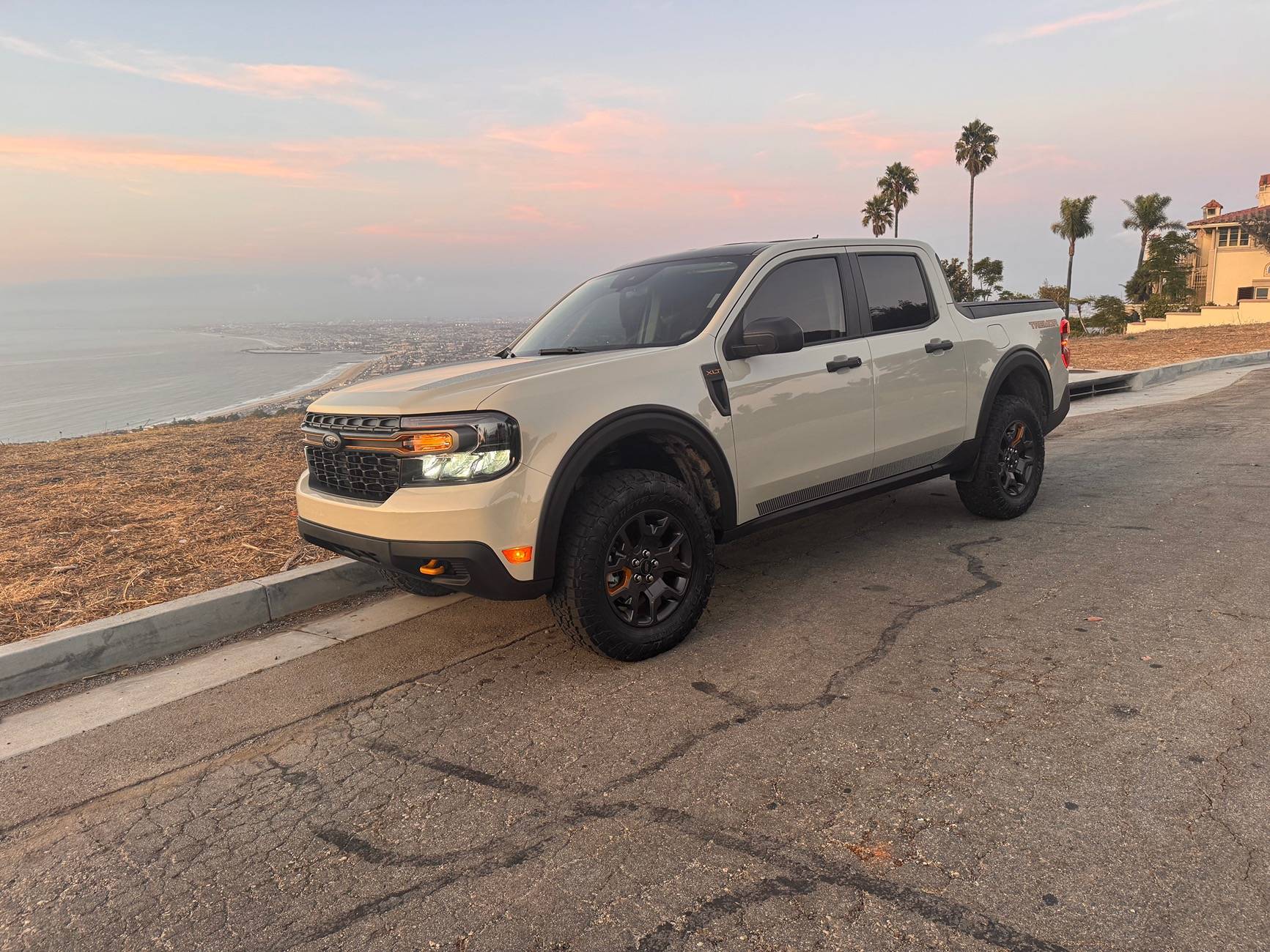DESERT SAND Maverick Photos Thread | MaverickTruckClub - 2022+ Ford ...