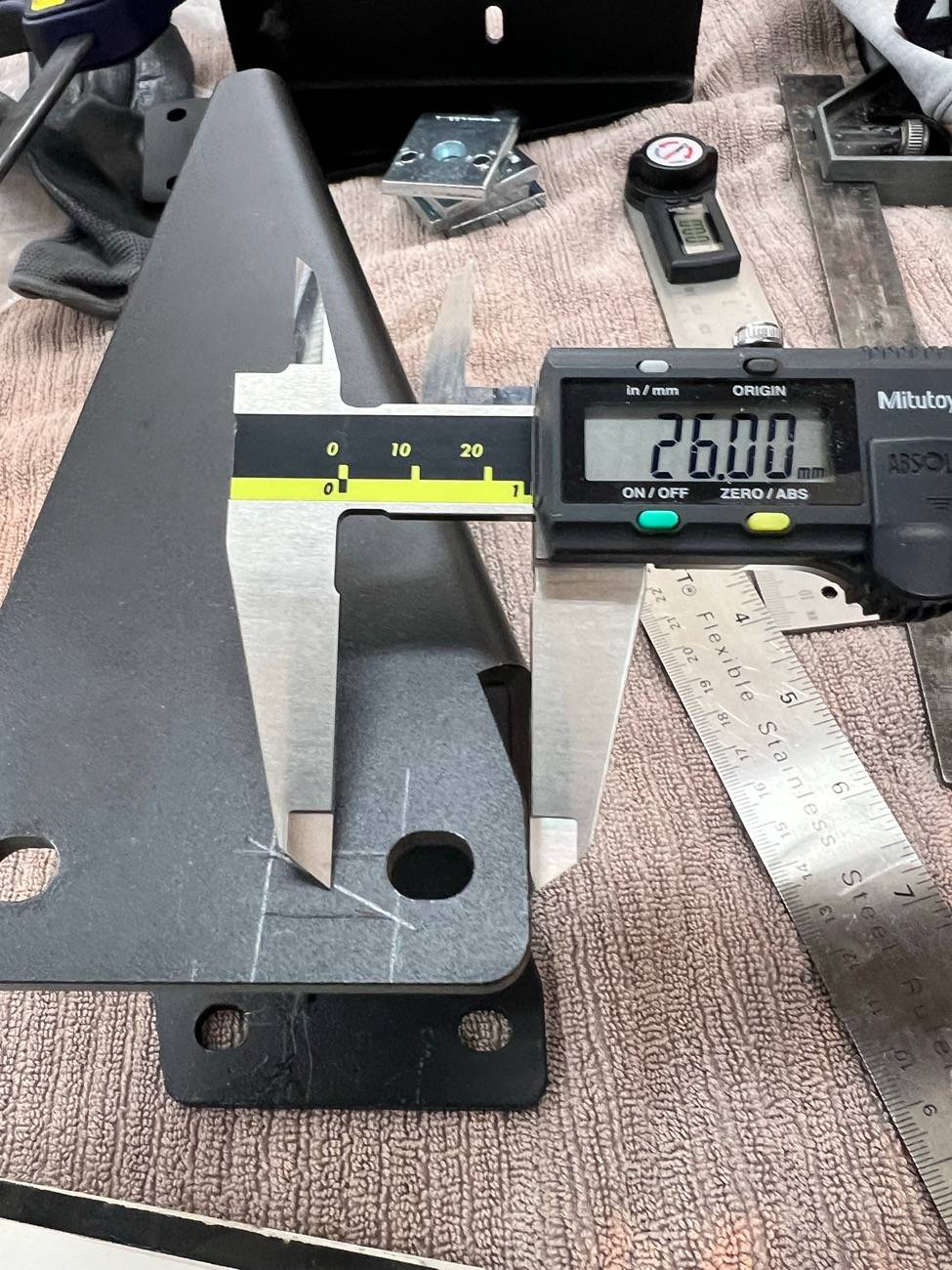 Installing BillieBars Bike Mount Kit on Xtrusion Overland XTR1 Rack ...