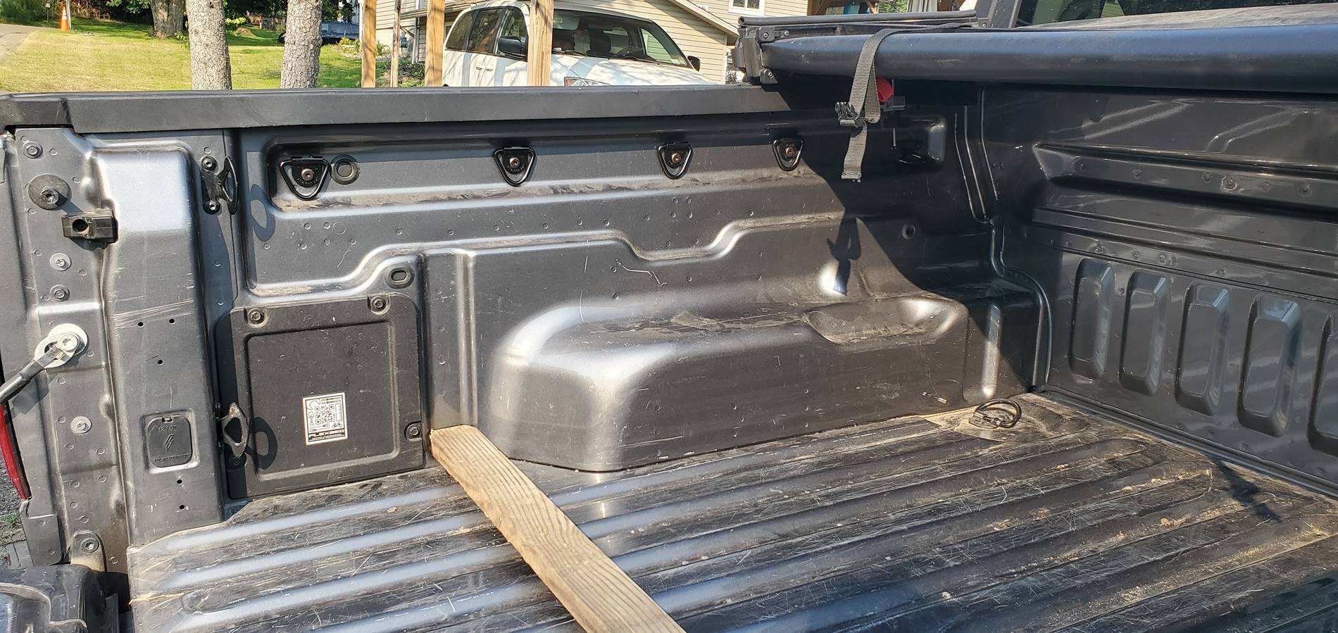 Bed side rails and tonneau cover clamps | MaverickTruckClub - 2022 ...