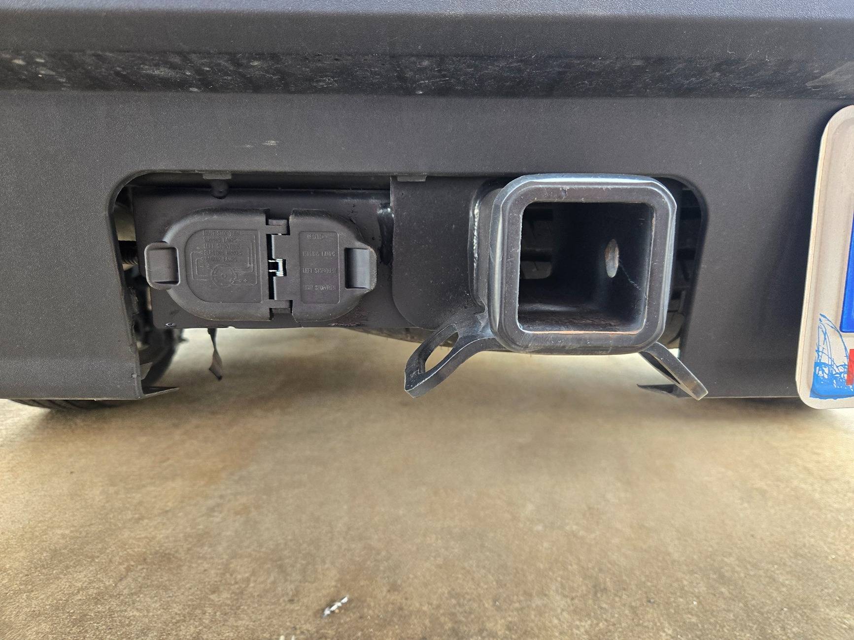 Factory (ish) 7/4 pin install on a Hybrid Maverick - DIY how-to ...