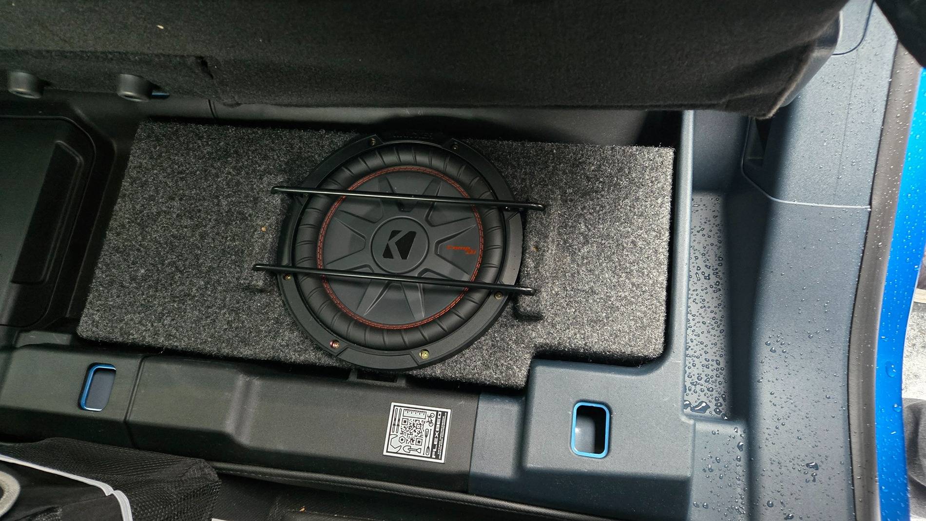 I upgraded the sound system in my 2025 Maverick XLT ...