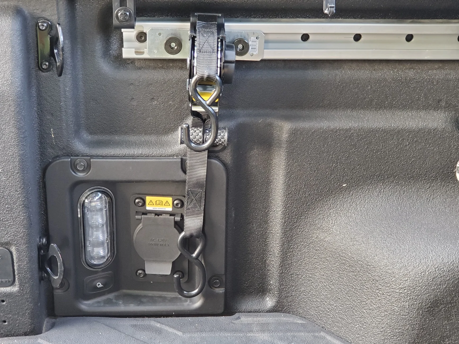 Retractable Ratchet Strap for Bed Rails | MaverickTruckClub - 2022 ...