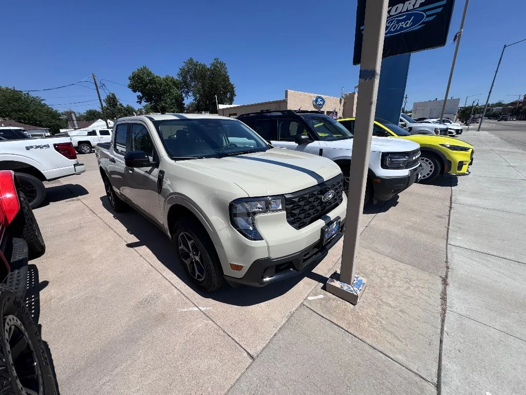 2025 Maverick XLT in Sand Tan available ($1000.00 off MSRP ...