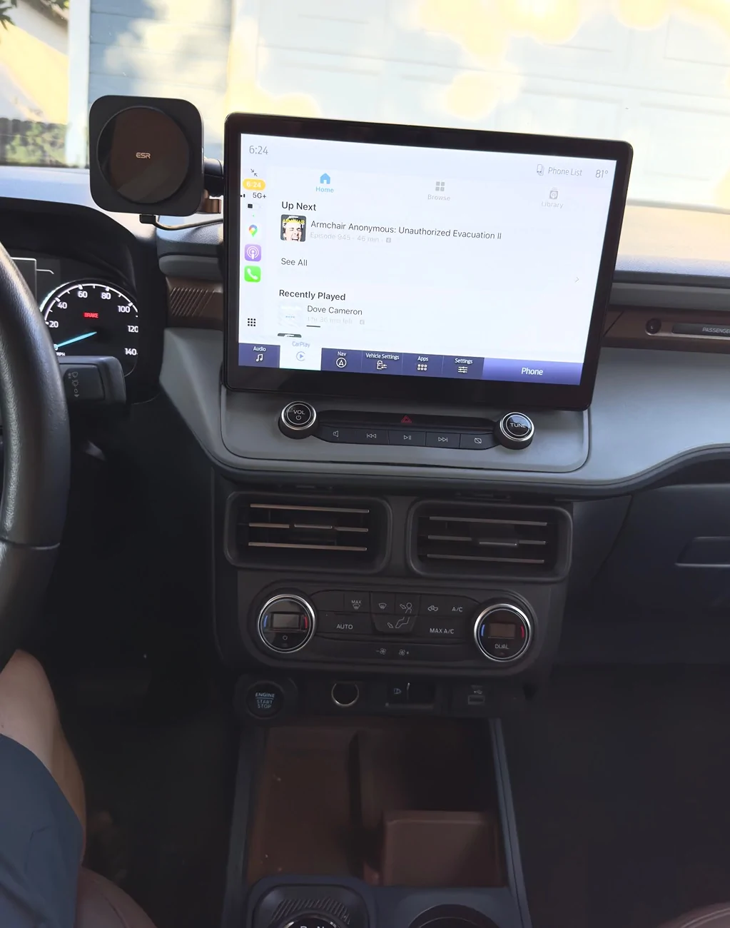 8" screen (Sync 3) upgraded to 12" screen (Sync 4) | Page 6 ...