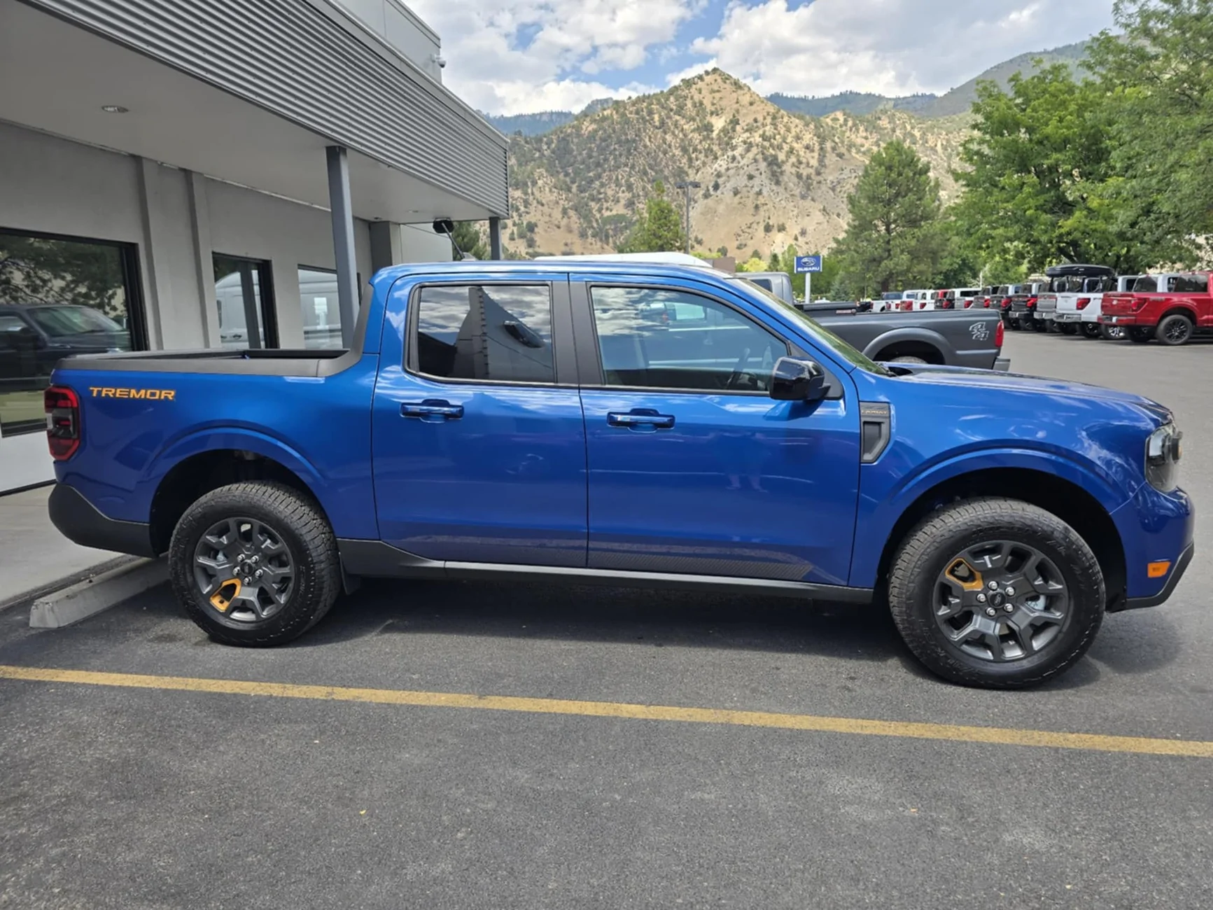 2024 Tremor - Atlas Blue Metallic | MaverickTruckClub - 2022+ Ford ...