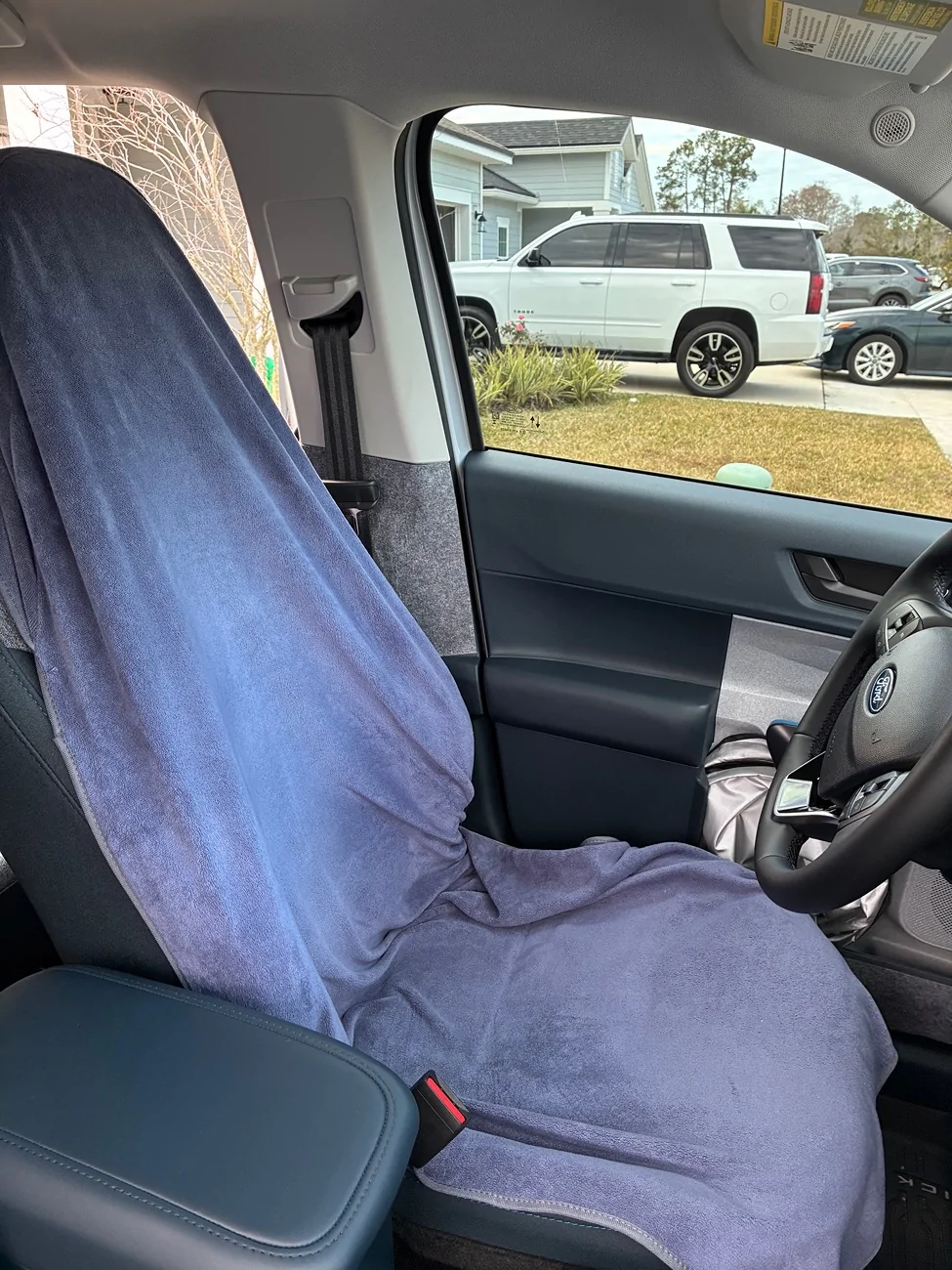 DIY interior scratch proofing using self adhesive fabric ...