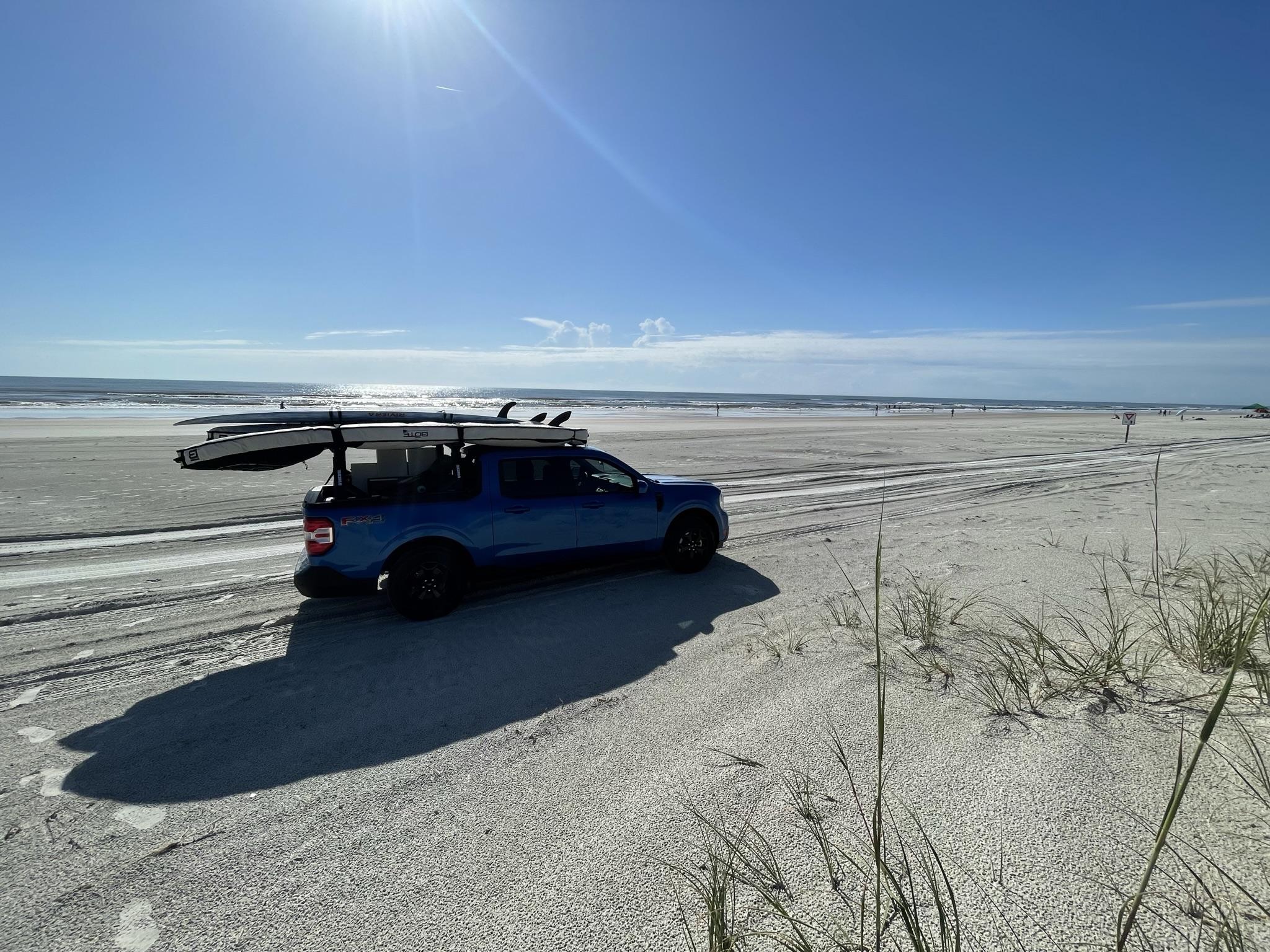 A few days at the beach with the Maverick (driving in soft sand ...