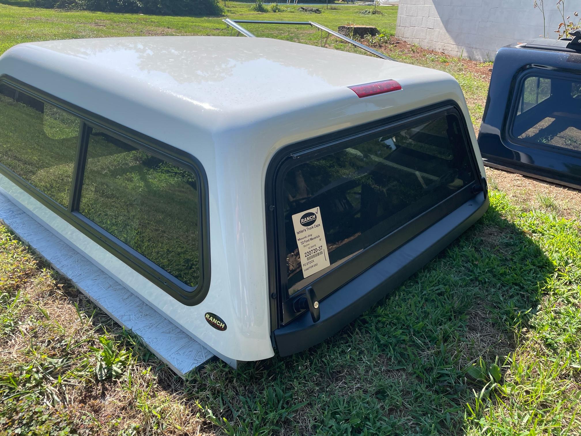 Ranch Mid-Rise cap topper photos | MaverickTruckClub - 2022+ Ford ...