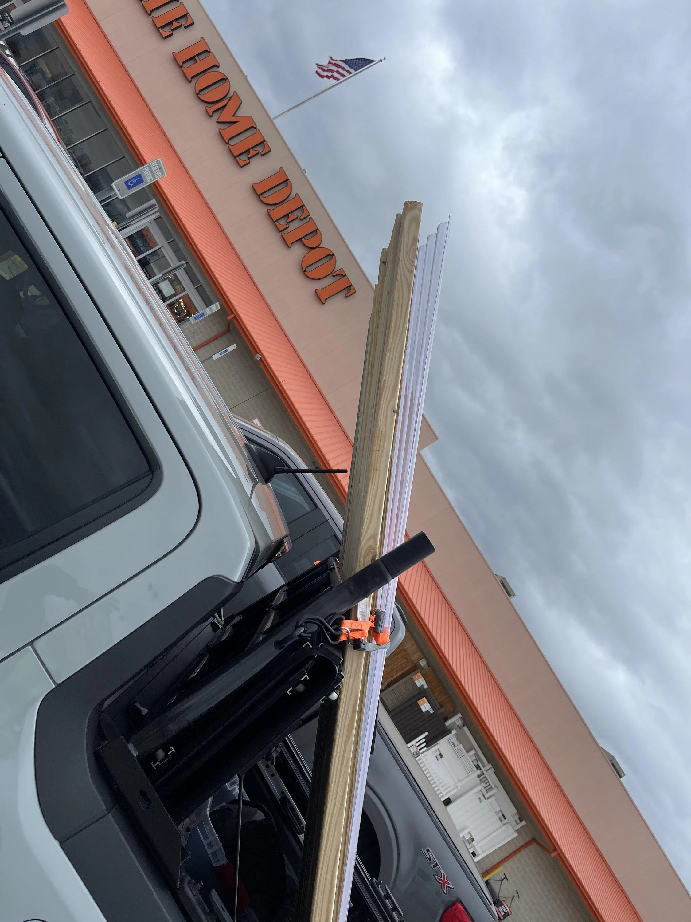 Headache rack, Backflip tonneau cover and TruXedo Elevate TS Rails ...