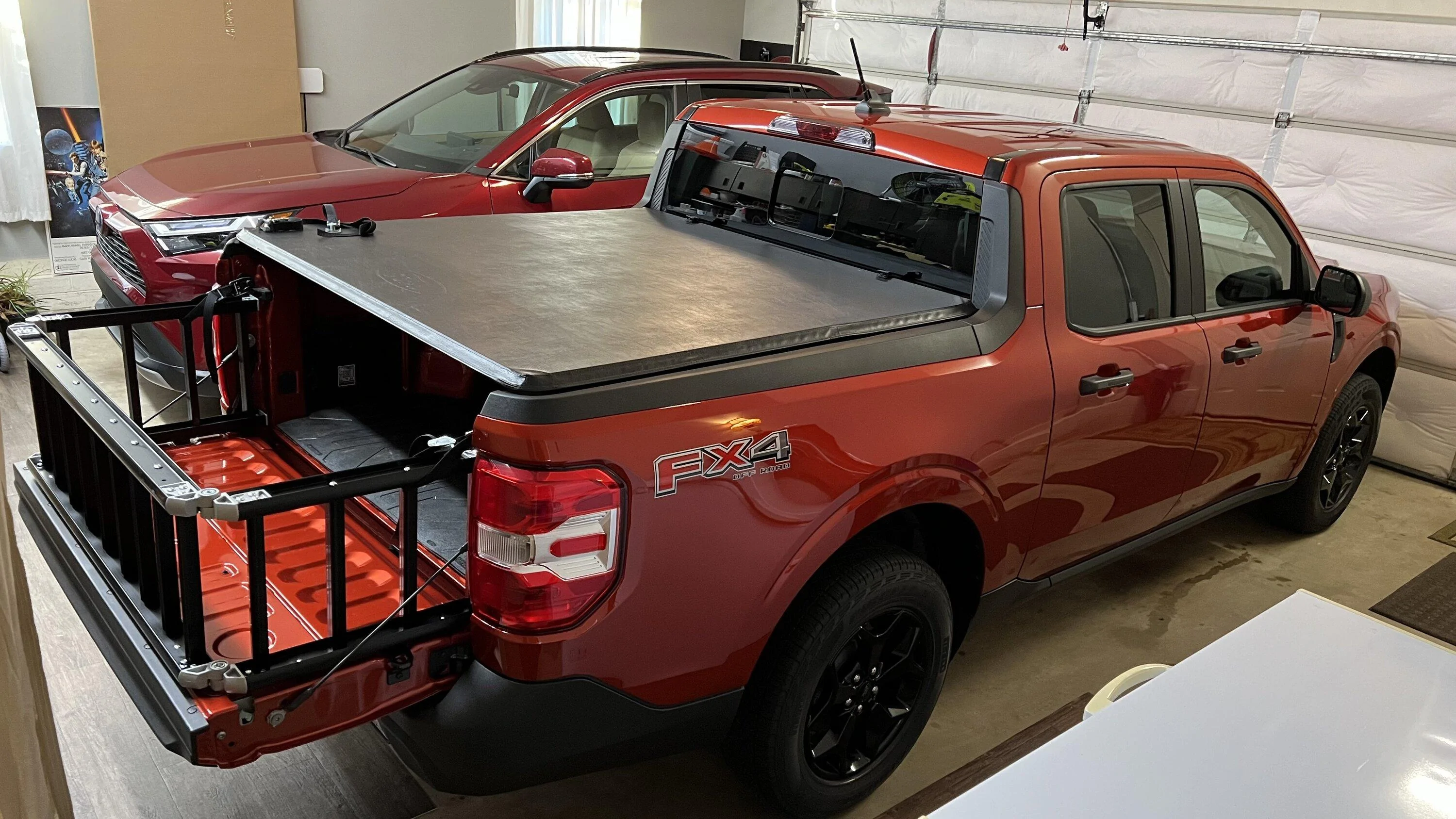 ReadyRamp Bed Extender fits perfect | MaverickTruckClub - 2022+ Ford ...